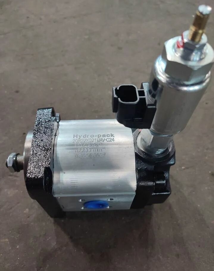 Гидромотор привода вентилятора HYDROPACK 20R22X021MAV-C24