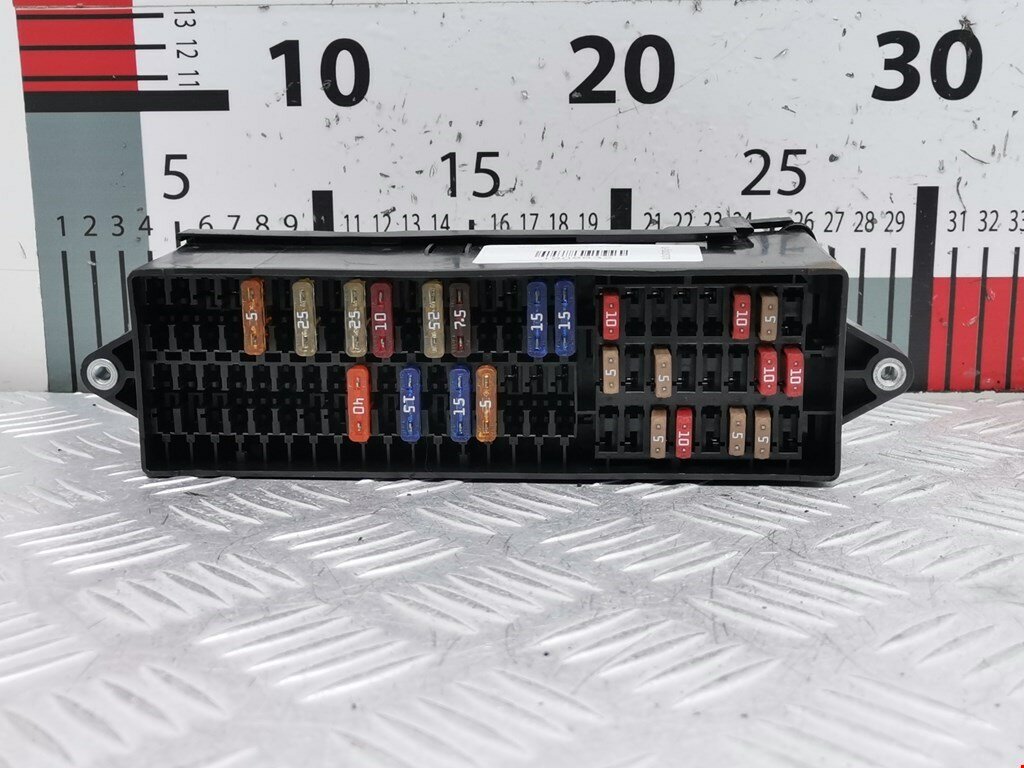 Блок предохранителей Volkswagen Touran 1 1K0937125A арт. 1908632