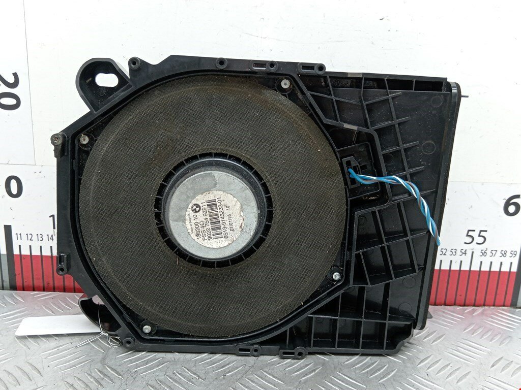 Сабвуфер BMW 3-Series (E90/E91/E92/E93) 65136954871 арт. 1787940