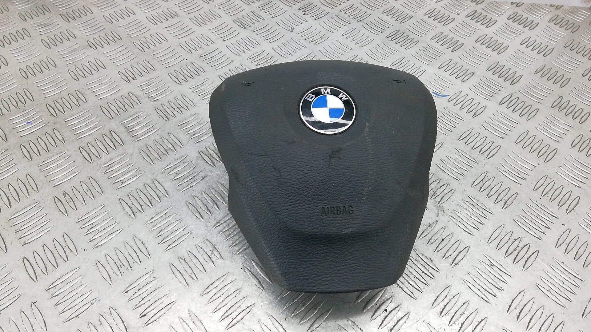 Подушка безопасности водителя BMW X3 F25, Номер 2464537001
