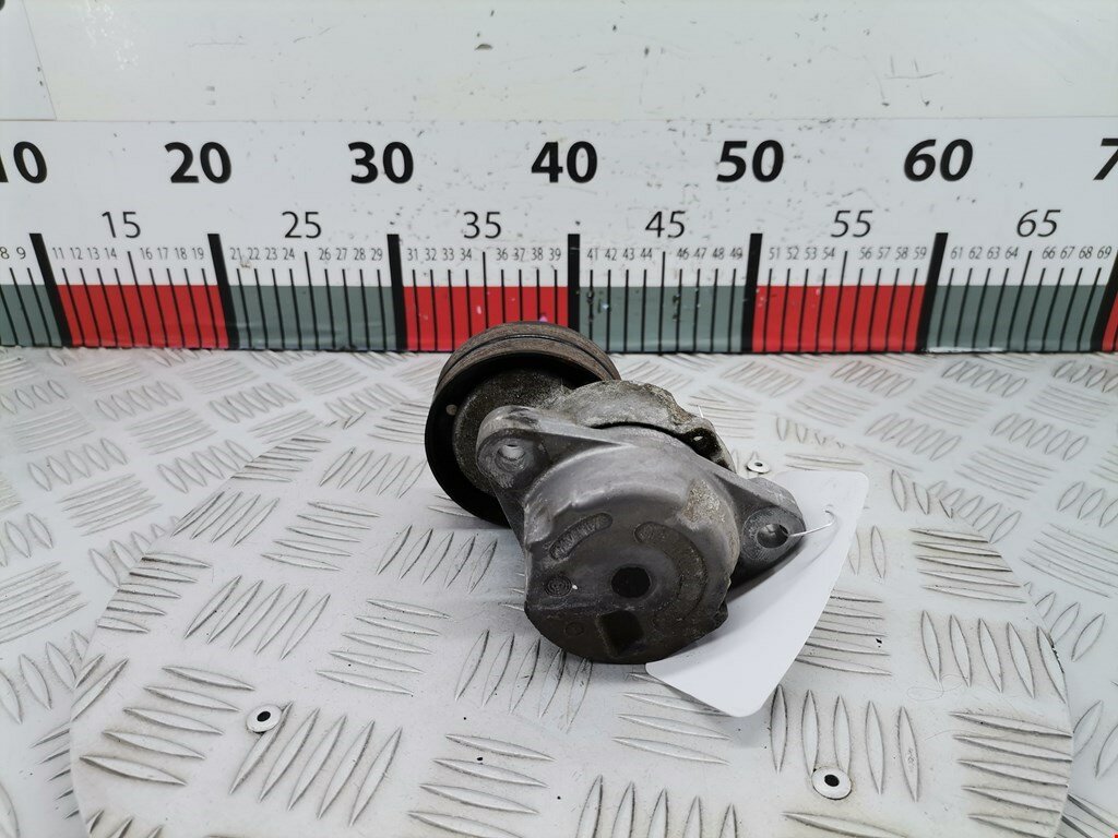 Натяжитель ремня генератора (приводного поликлинового ремня Opel Vectra B 24412292 арт. 1867272