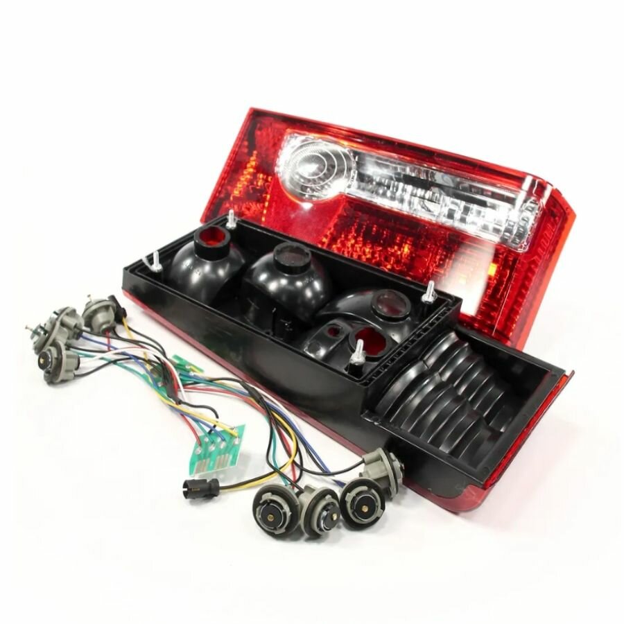 Задние фонари красные с белой полосой для ВАЗ 2108-21099, 2113, 2114, фара задняя, комплект