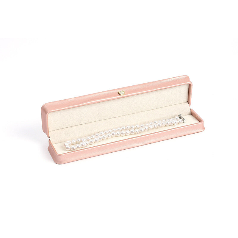 Шкатулка "Корона", искусственная кожа, на цепочке, для драгоценностей, 23.7x5.5x3.7 см