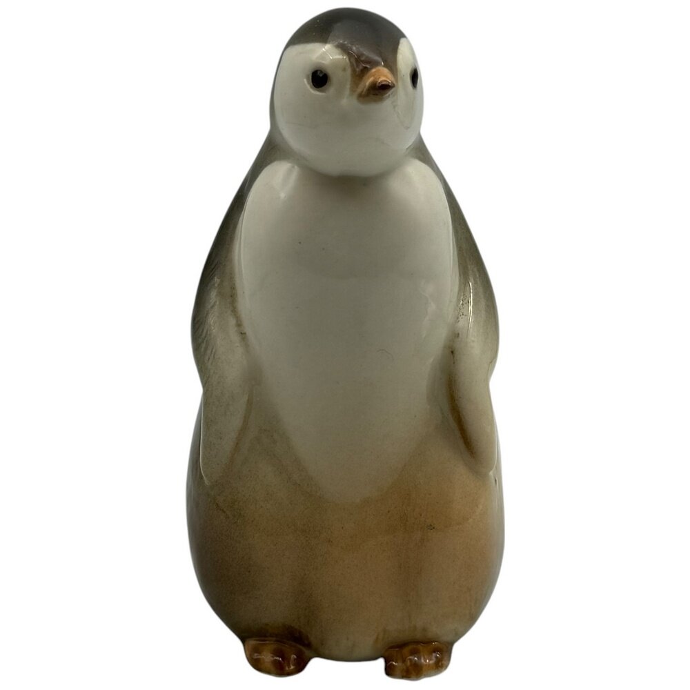 Фарфоровая статуэтка "Пингвин", скульптор Веселов П. П, 1970-1980 гг, ЛФЗ, СССР (Лот 2)
