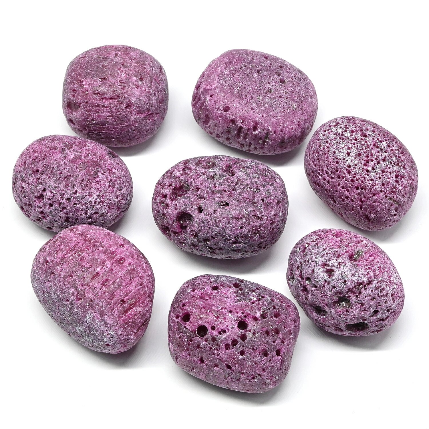 Минерал рубин 37*25*25мм, 40-49г .