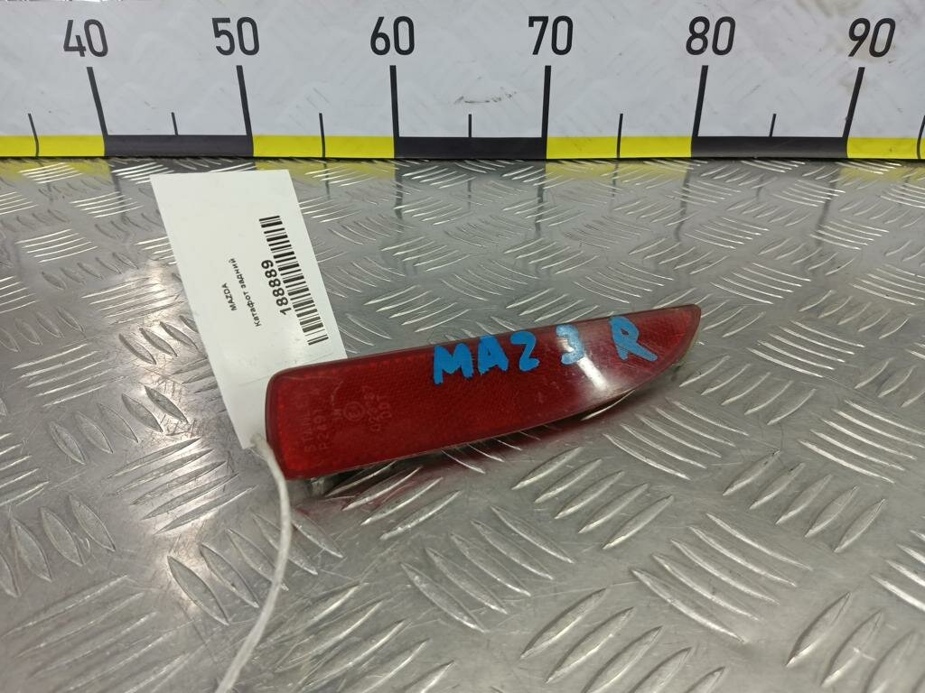 Катафот задний Б/У для MAZDA D350515L0E