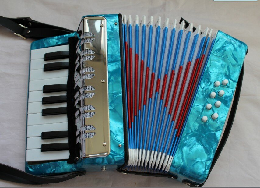 Легкий клавишный аккордеон UC104 17 клавиш 8 басов, белый цвет, идеально для начинающих