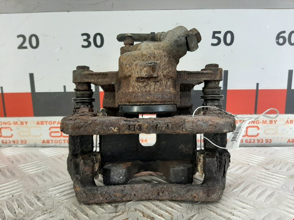 Суппорт задний правый Land Rover Range Rover 3 SOB500042 арт. 851780