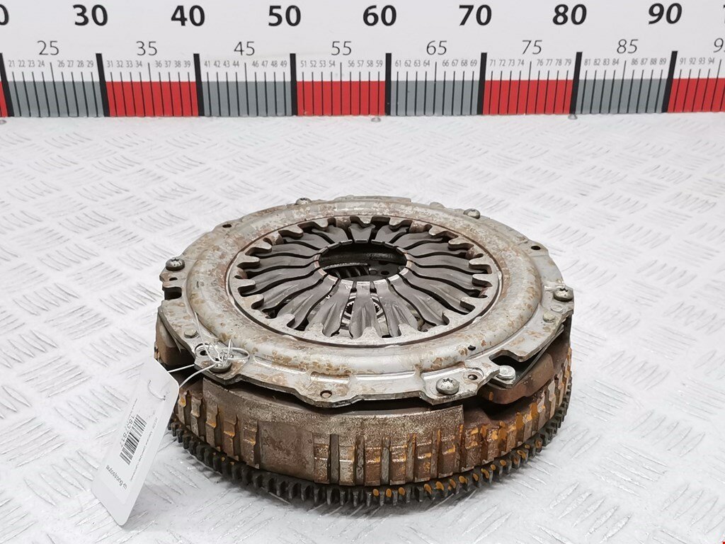 Маховик (демпфер сцепления) Renault Scenic 2 8200447575 арт. 1837817