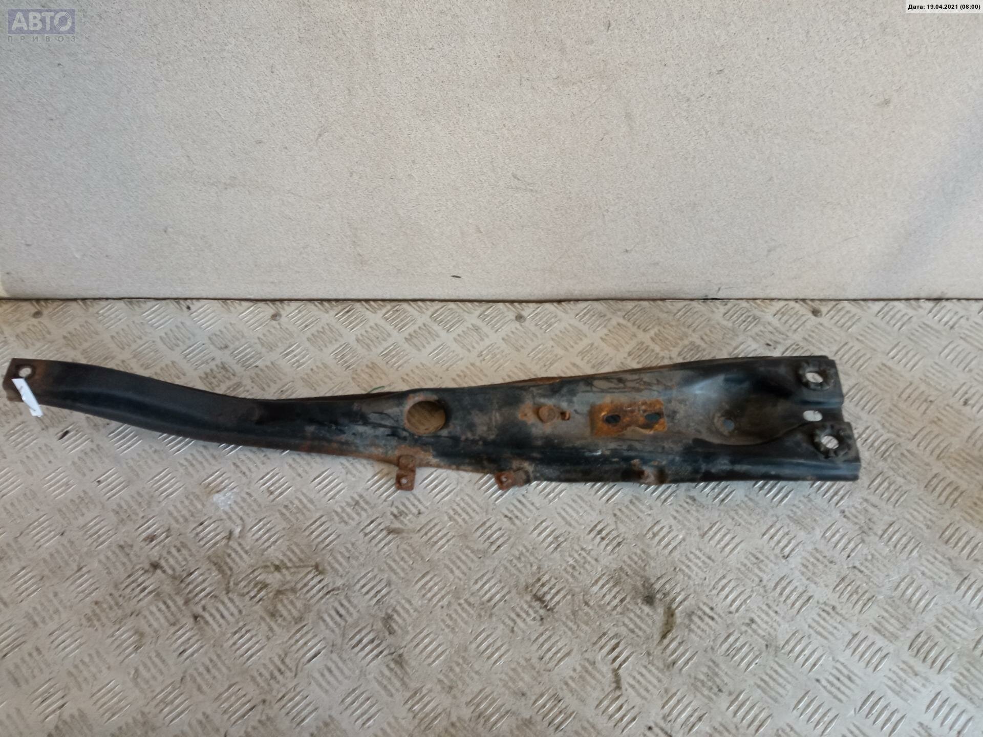 Балка под радиатор Mazda Premacy