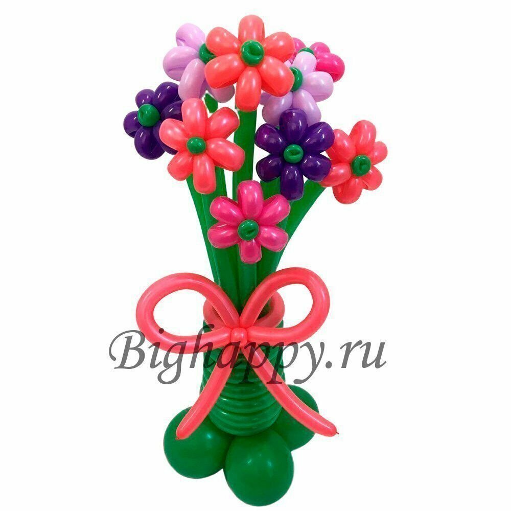 Корзина цветов из воздушных шаров (высота букета 1 метр)