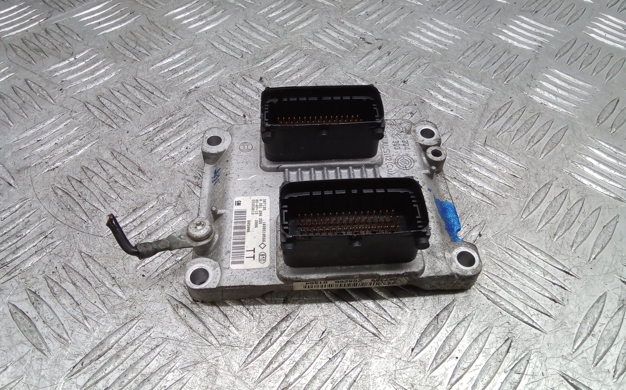 Блок управления двс OPEL MERIVA A, Номер 55353613