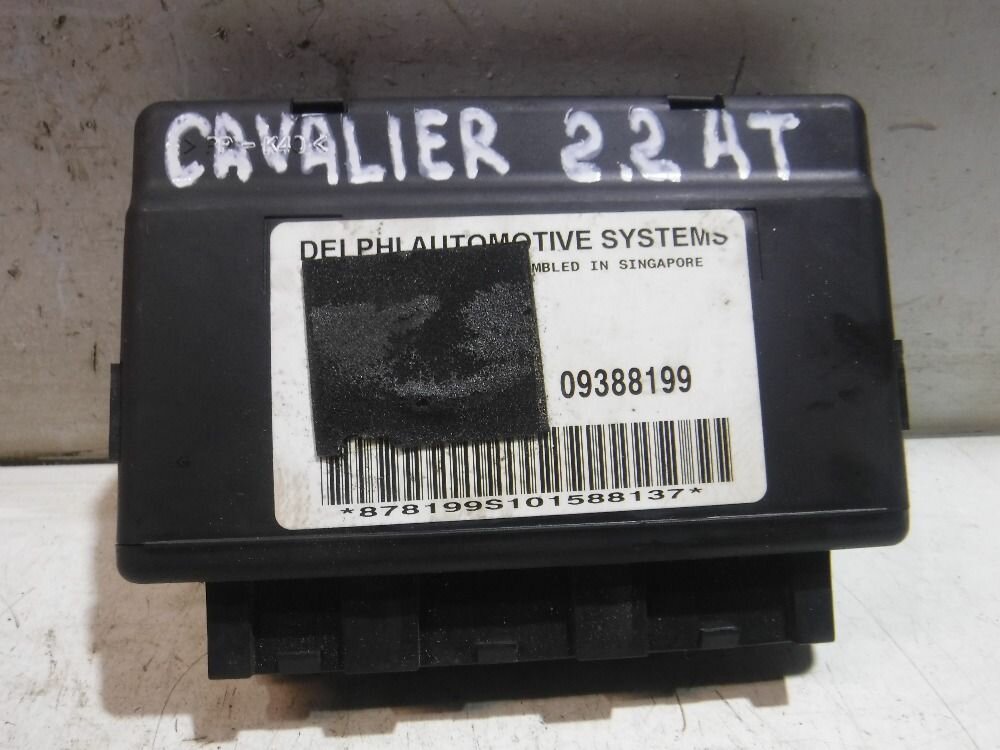 Блок управления BCM Chevrolet Cavalier 09388199