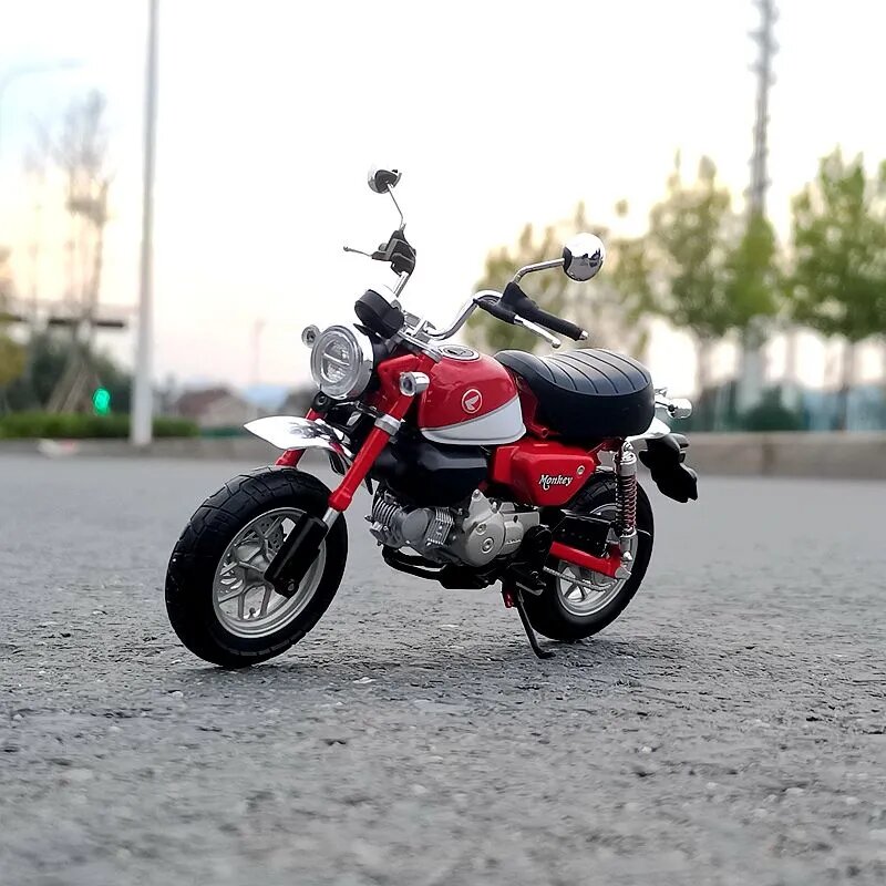 Коллекционные модели Мотоциклы Хонда Monkey 125 металлическая модель 1:9 Honda Monkey 125, Свет и звук.