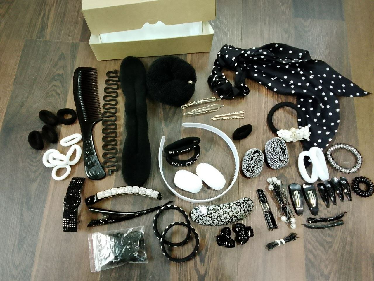 Подарочный набор аксессуаров для волос