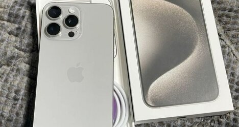 Смартфон iPhone 15 Pro 128 Natural Titanium — фото 1