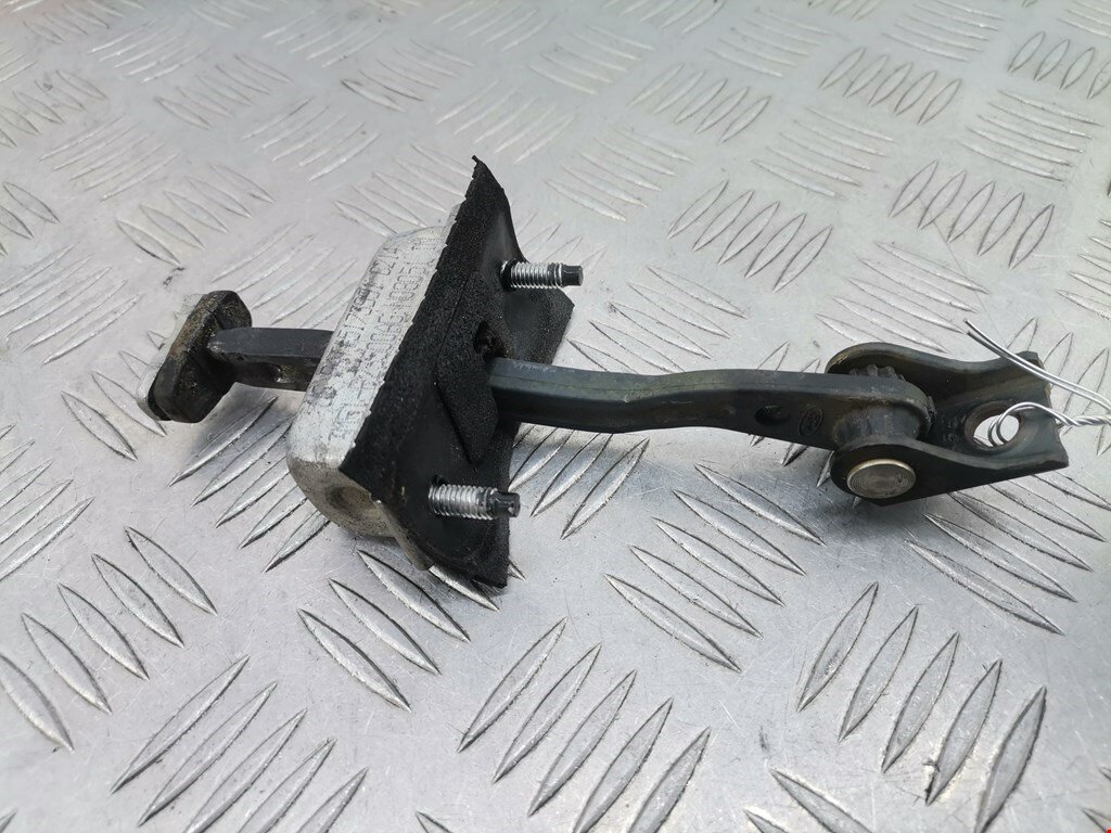 Ограничитель открывания двери передней Ford Focus 2 3M51R23500AF арт. 1918259