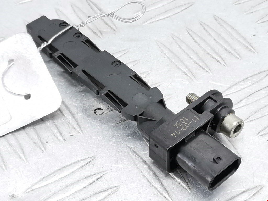 Датчик коленвала BMW 3-Series (F30/F31/F34/F35) 13627806782 арт. 1982048