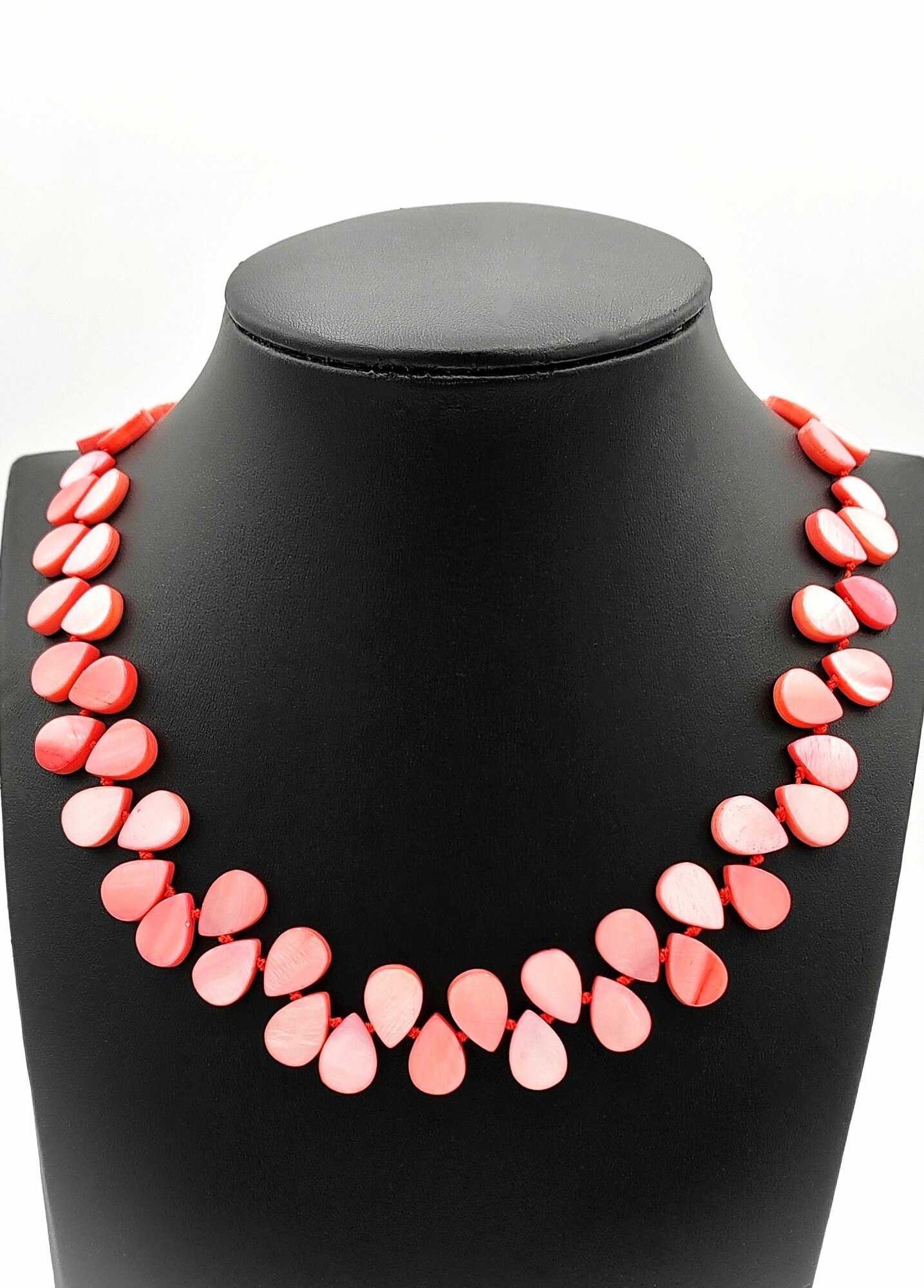 Колье, перламутр