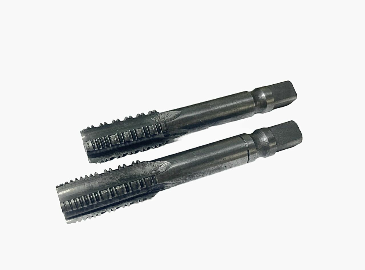 Метчик м/р 18 х 2,0 шахматное расположение зубьев к-т