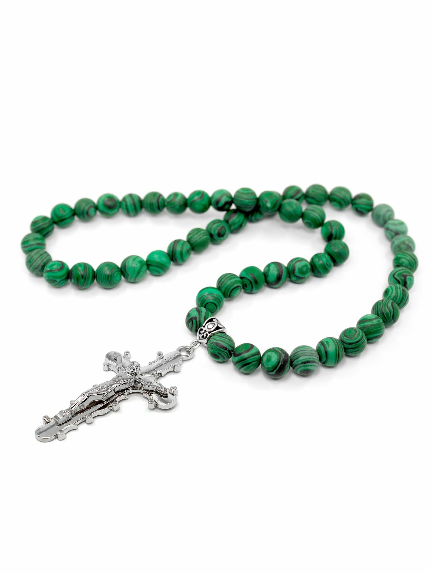 Бусы, малахит