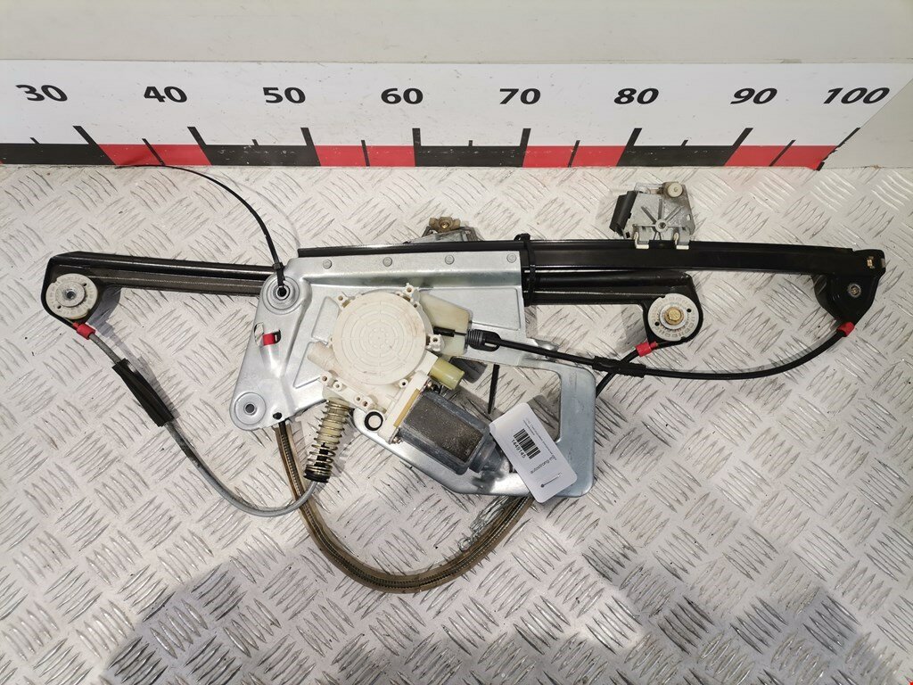 Стеклоподъемник электрический двери передней правой BMW 5-Series (E39) 51338252394 арт. 1449145