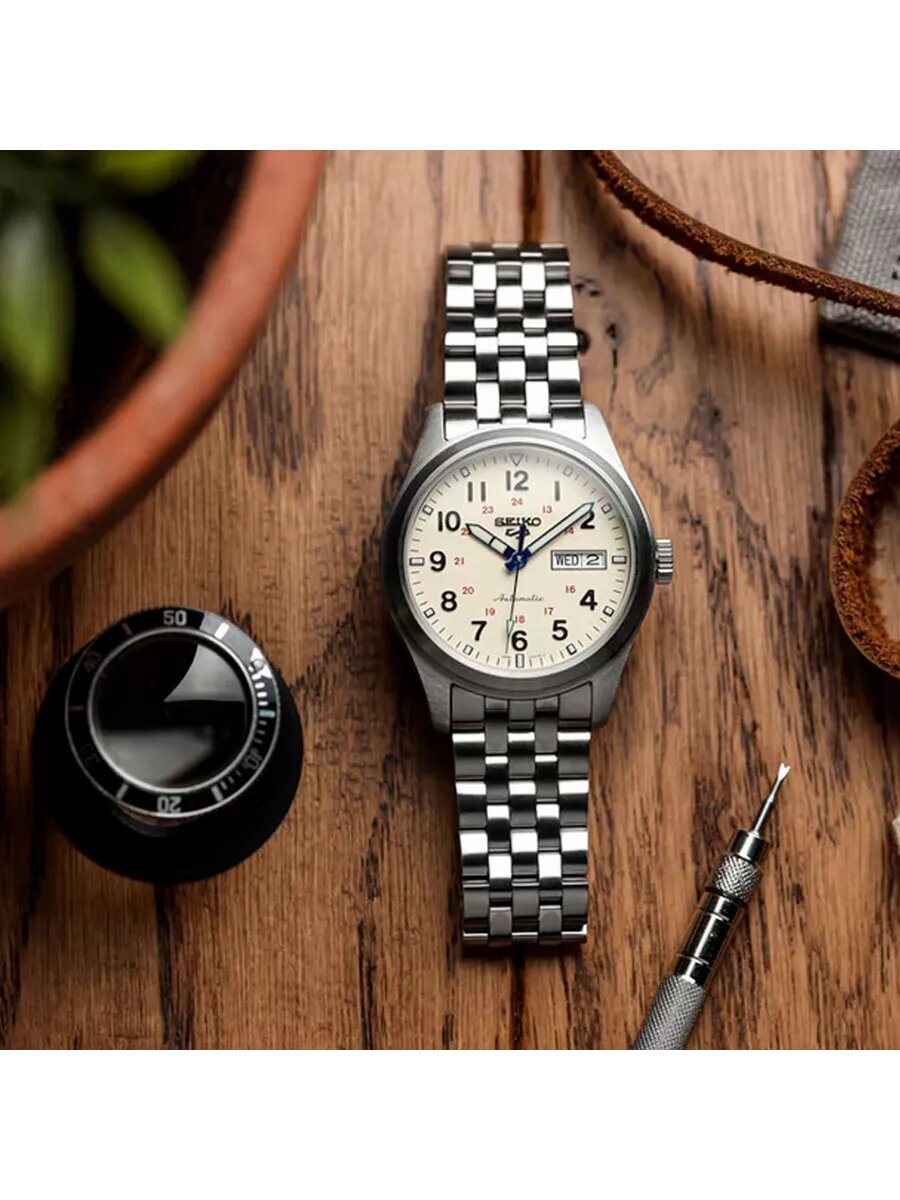 Наручные часы