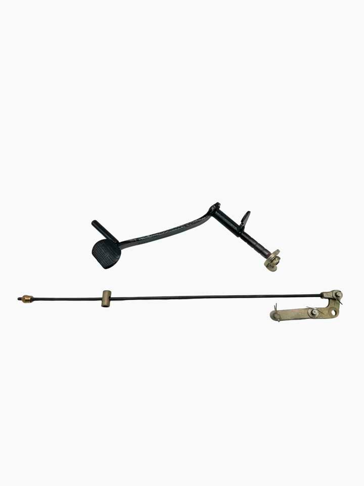 Педаль заднего тормоза на мотоцикл Урал (с тягой в сборе)