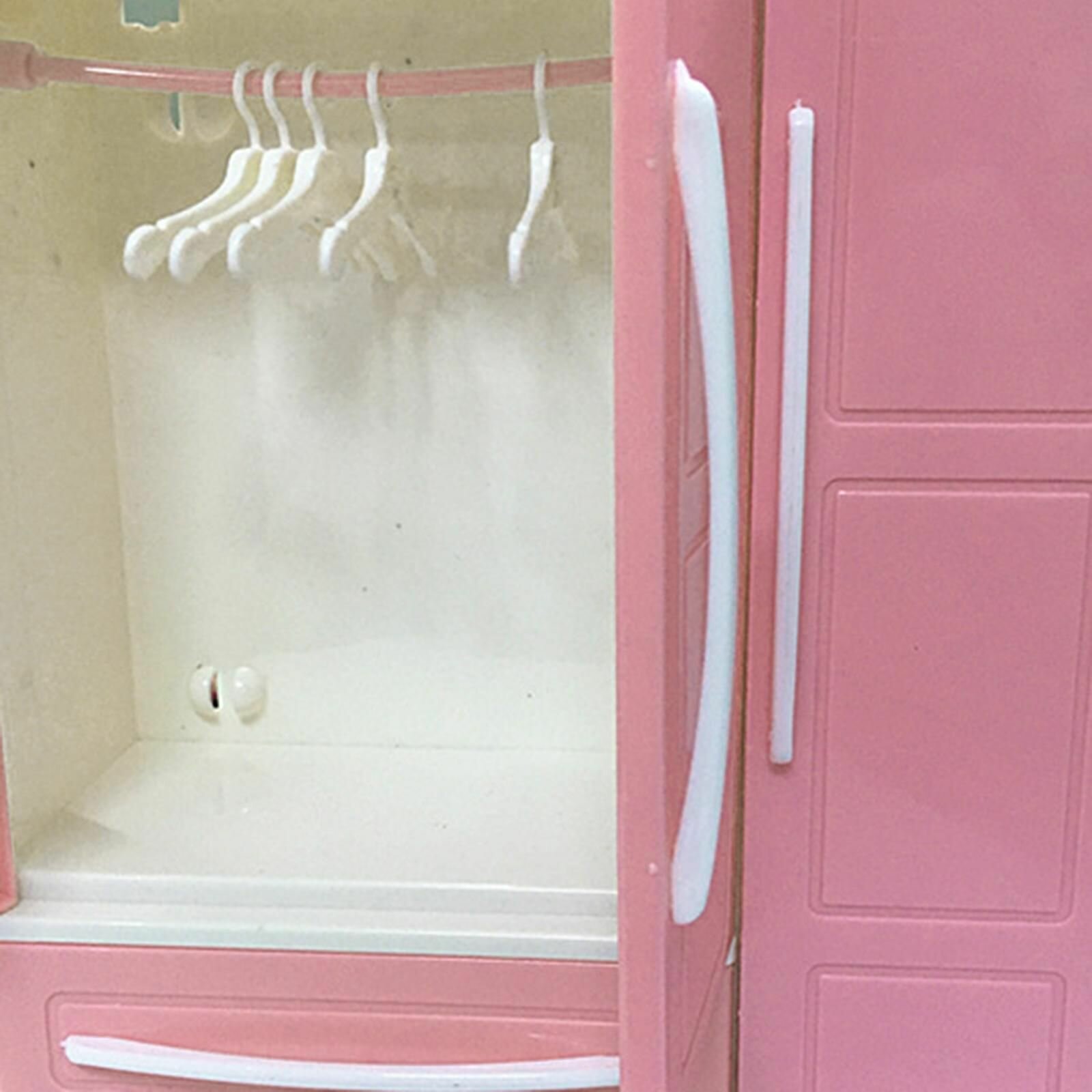 Открывающийся шкаф кукольного домика Вешалки кукол 18,2 см х 7 см х 25,8 см