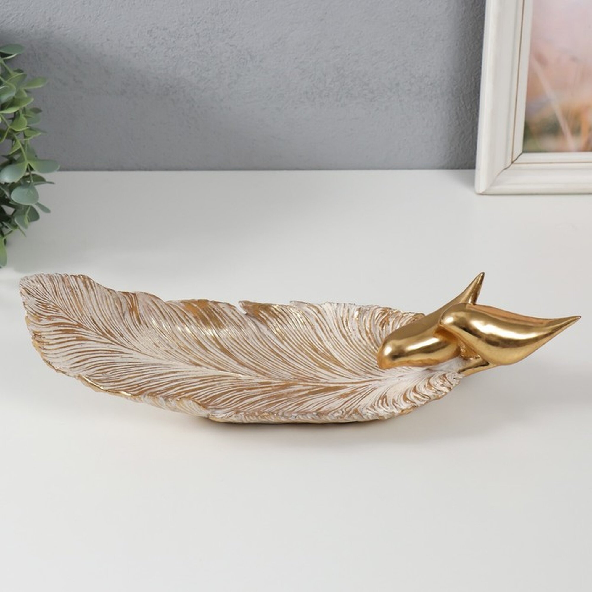 Фигурка полистоун подставка «Две птицы на листе», золото, 36×11.3×11.7 см