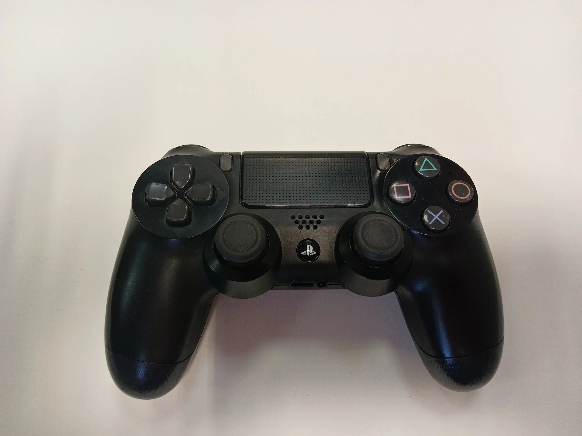 Беспроводной контроллер Dualshock 4 (черный) Магнитные стики (Hall effect) б\у