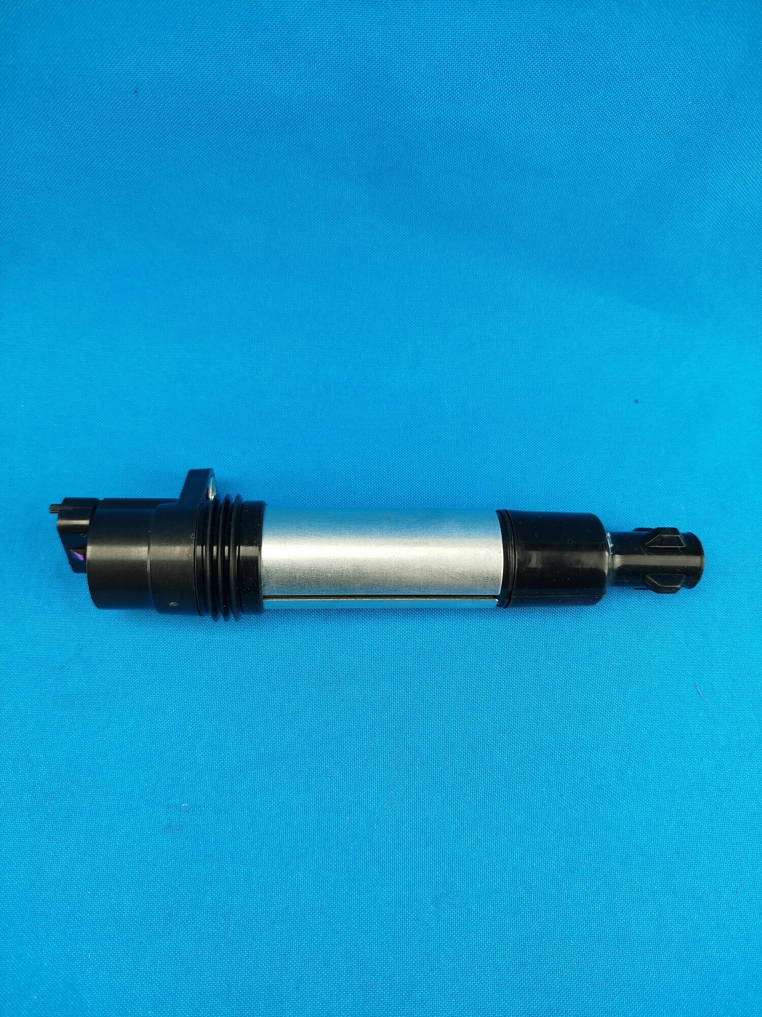 Катушка зажигания "UAD" для автомобилей ВАЗ 2112, Калина, Приора, Веста, X-Ray на свечу