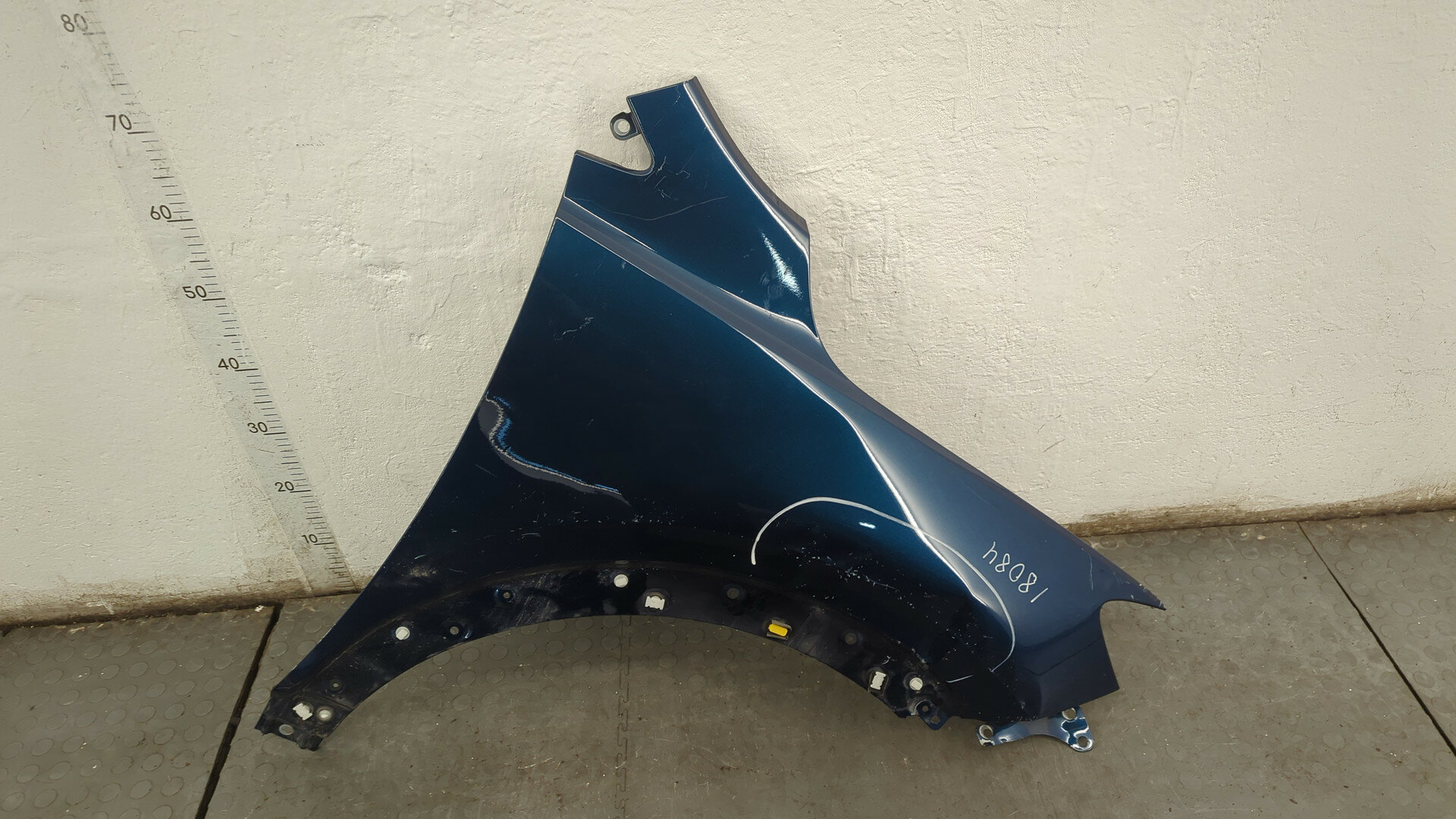 Крыло правое переднее Buick Encore GX Б/У