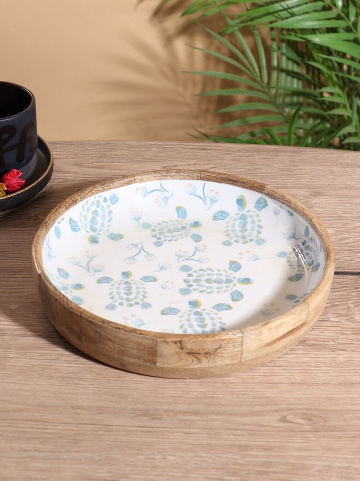 Блюдо Сима-ленд «Черепаха и цветы», дерево манго, ручная работа, 25 см