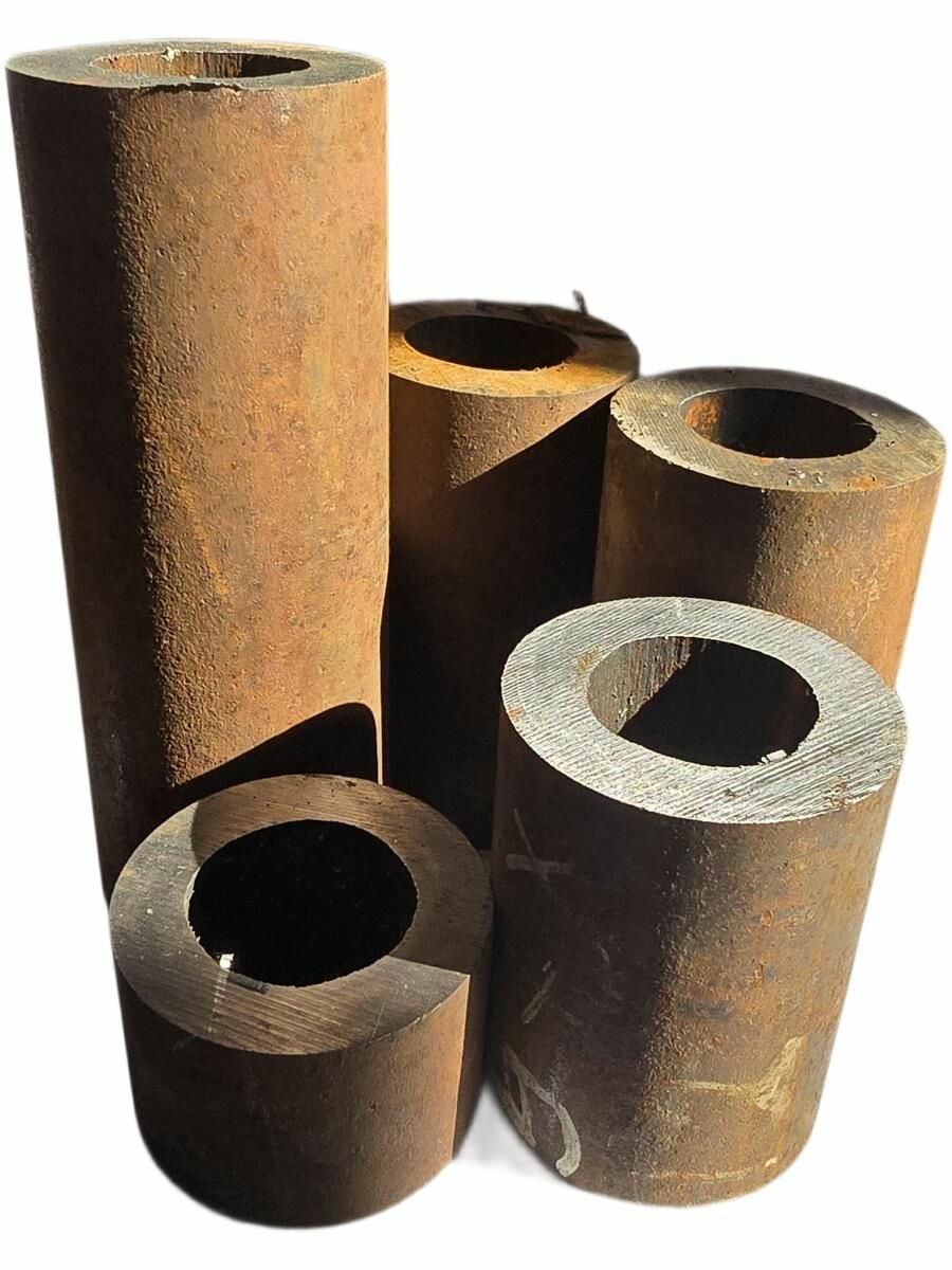 Труба стальная бесшовная 57х12х75мм (внутр. 33мм)