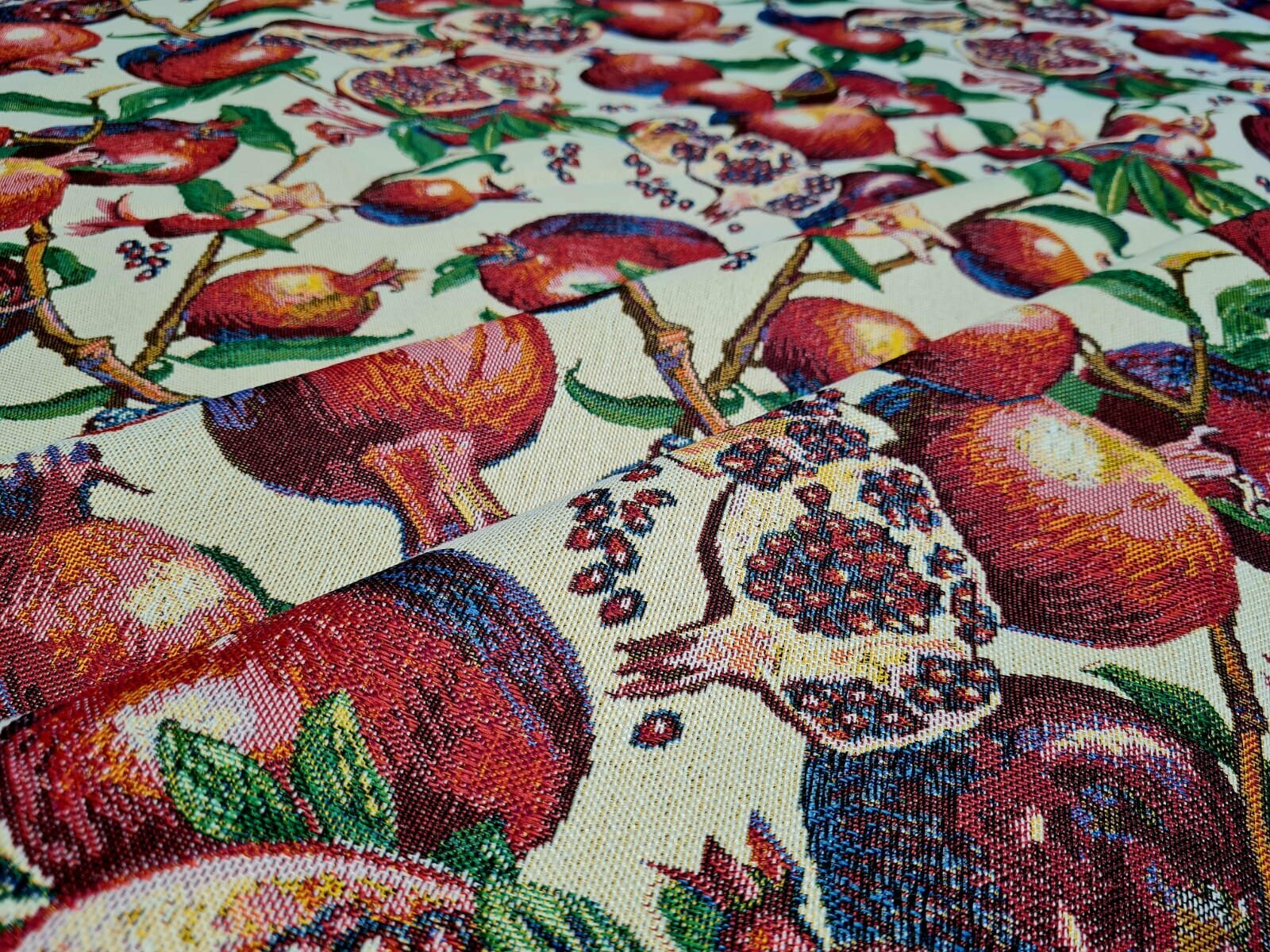 Отрезная ткань гобелен для пошива покрывал, декоративных подушек, скатертей, сумок и других изделий, любой метраж единым отрезом при оформлении покупки в одном заказе