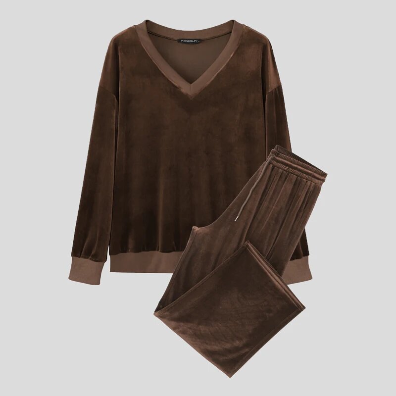 Комплект одежды