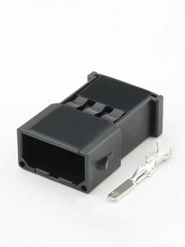 Разъем (колодка, фишка) 3 контактный (3 pin) папа 893971993 для Audi, Volkswagen, Skoda, Seat