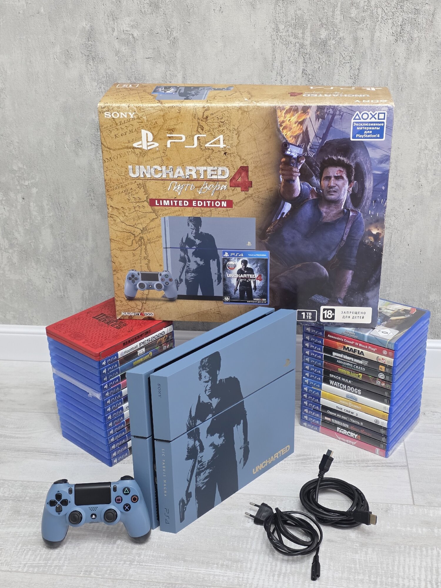 Игровая приставка: Sony PlayStation 4: Uncharted Limited Edition