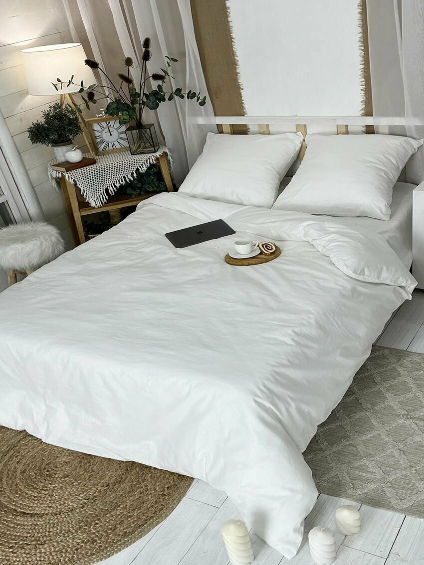 Льняное постельное белье Версаль, 2-х спальный, белый, наволочки 50х70, лен 100%