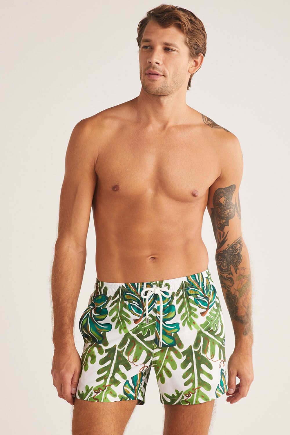 Шорты спортивные