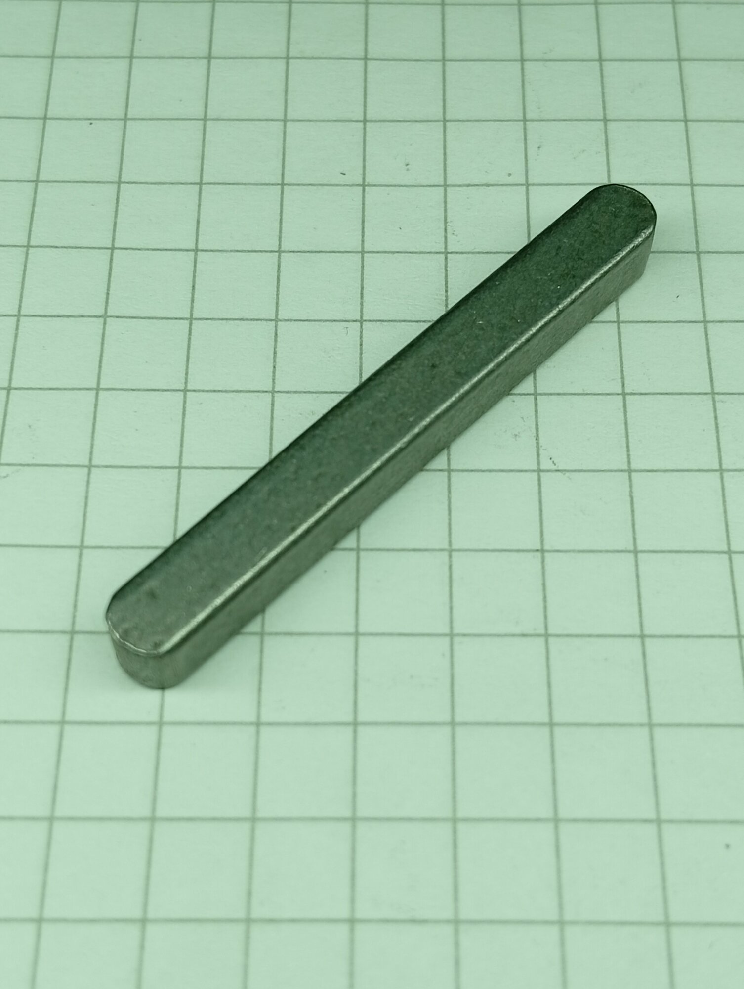 Шпонка 4,7 х 4,7 х 40 тип 2 / CNQ12094