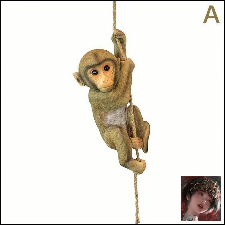 Сувенирная Decorated rope climbing monkey, высота 15 см, длина 15 см