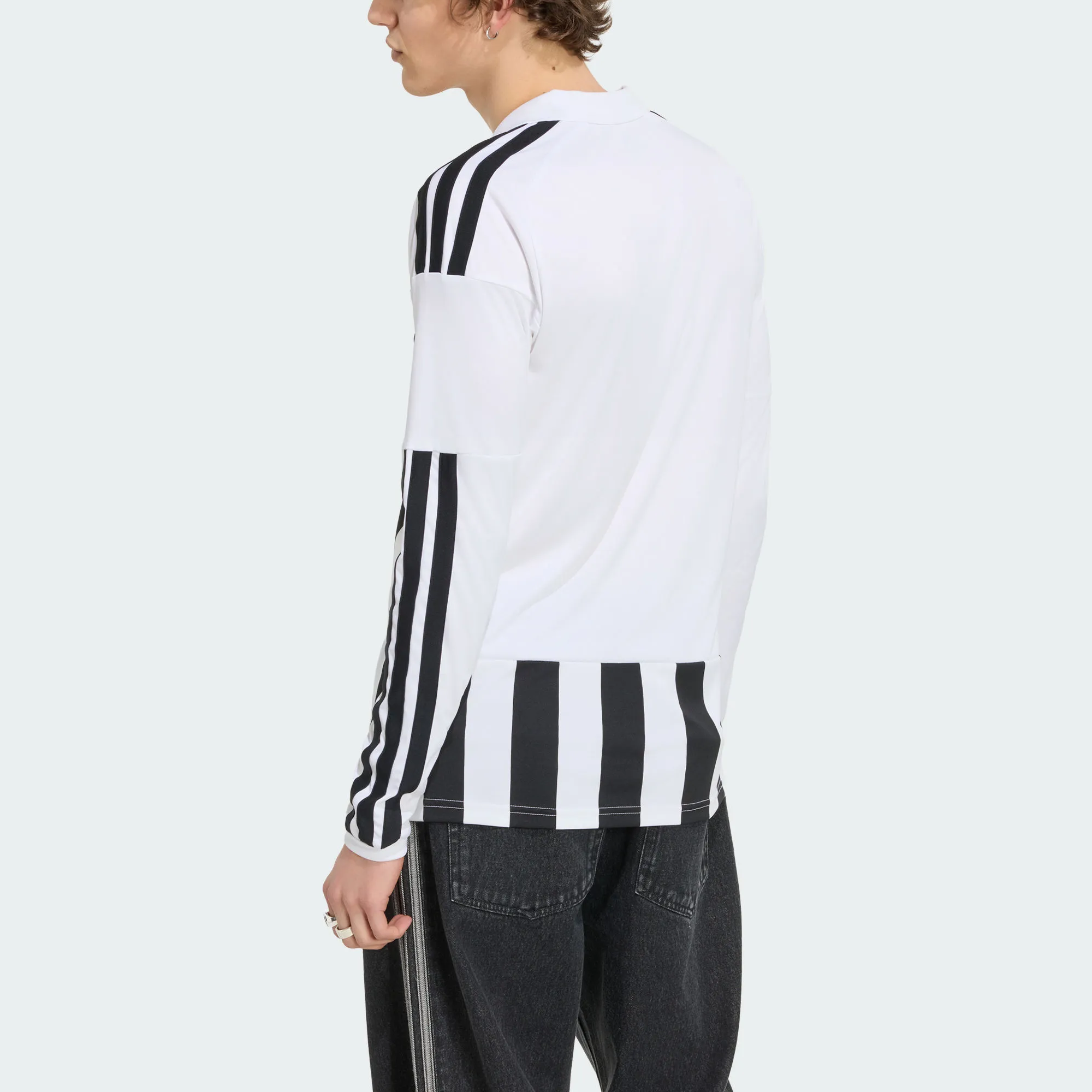 Форма спортивная adidas