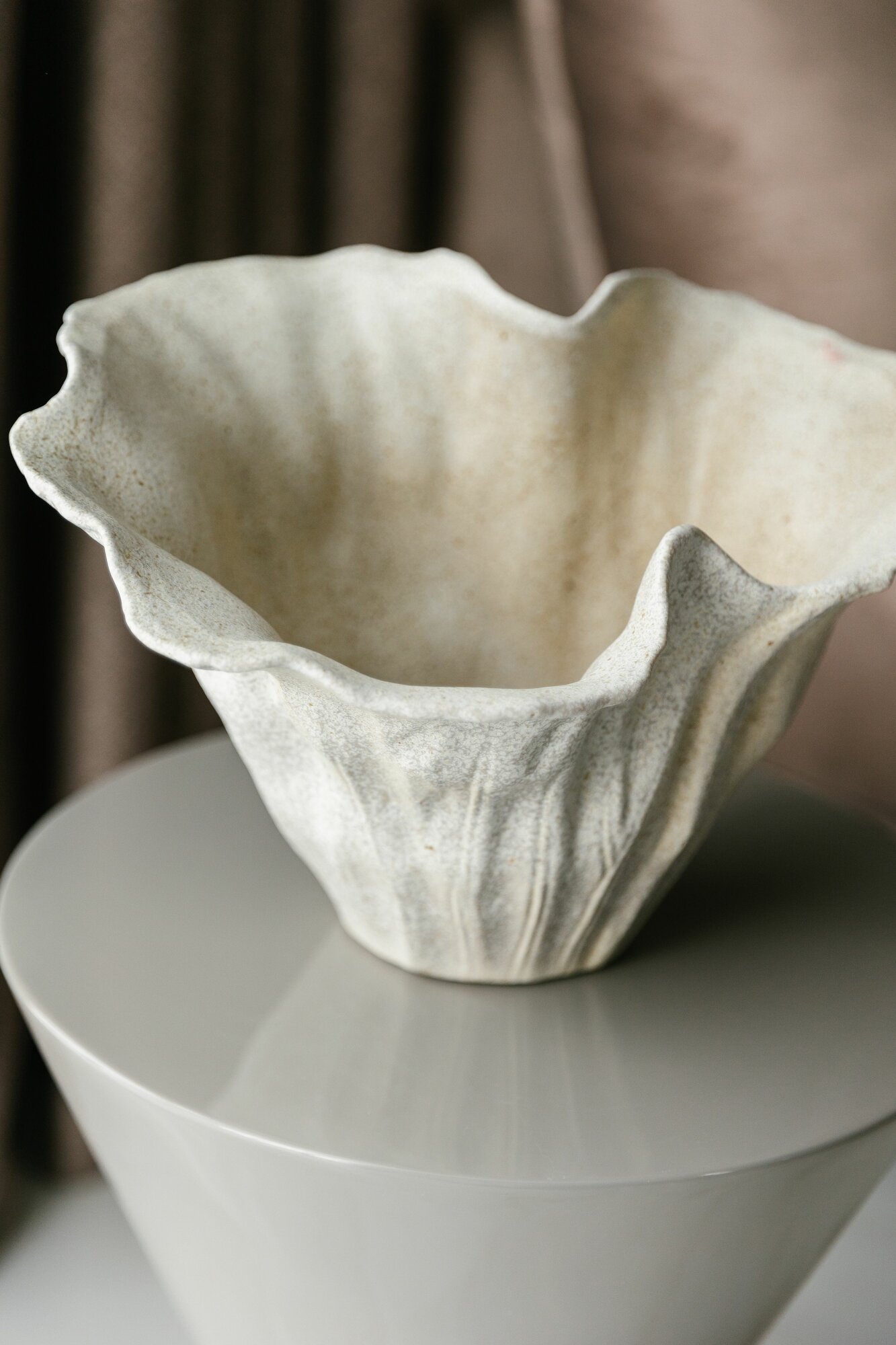 Ваза керамическая высота 22,5 см ширина 34,5 см (YQYSY-2309112-B)