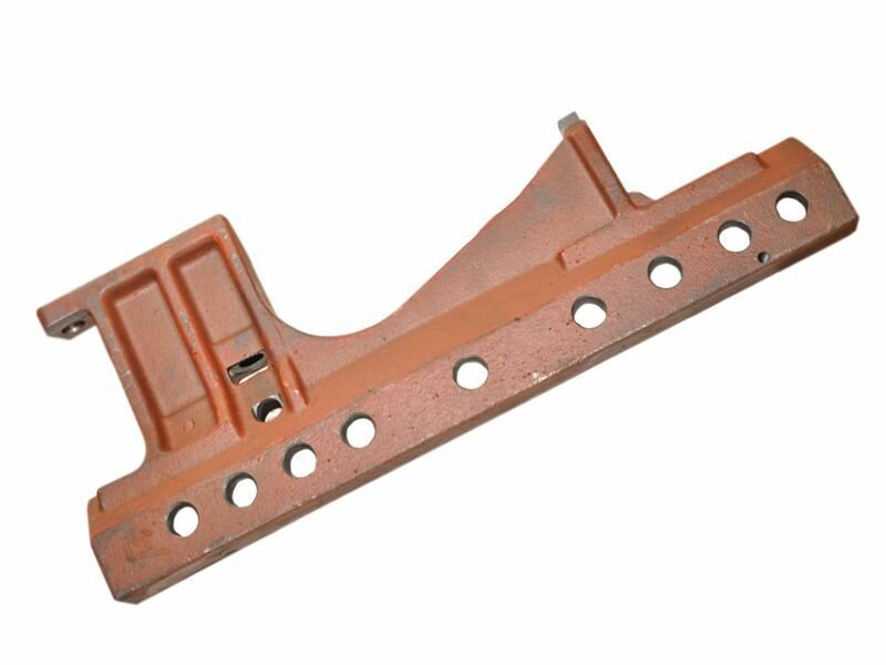 1322-2707261-А Боковина МТЗ устройства прицепного правая, литая с гидроподъемником оригинальная запчасть МТЗ