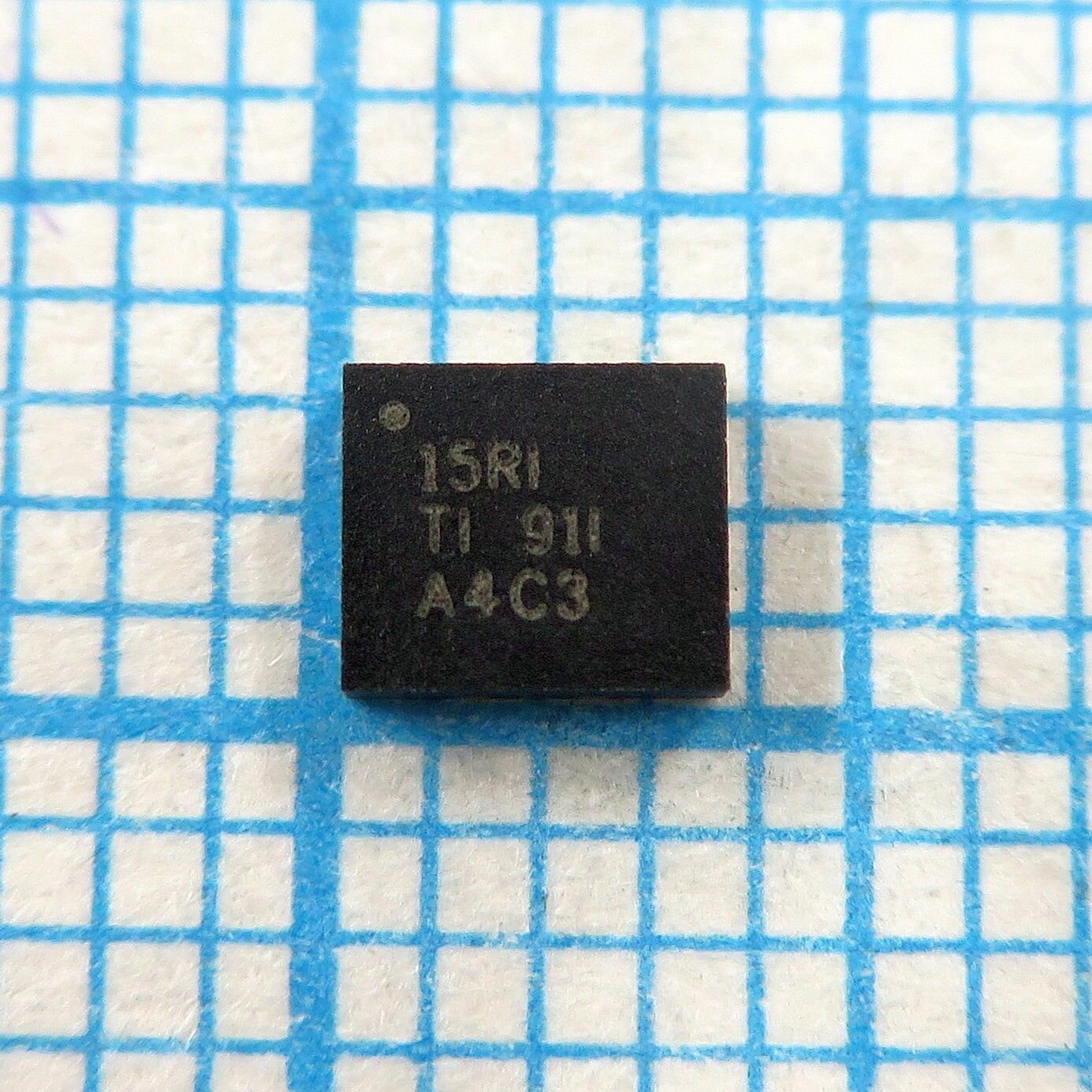 TPS61178RNWR 15RI 20V 10А - Полностью интегрированный синхронный усилитель с регулятором отключения нагрузки