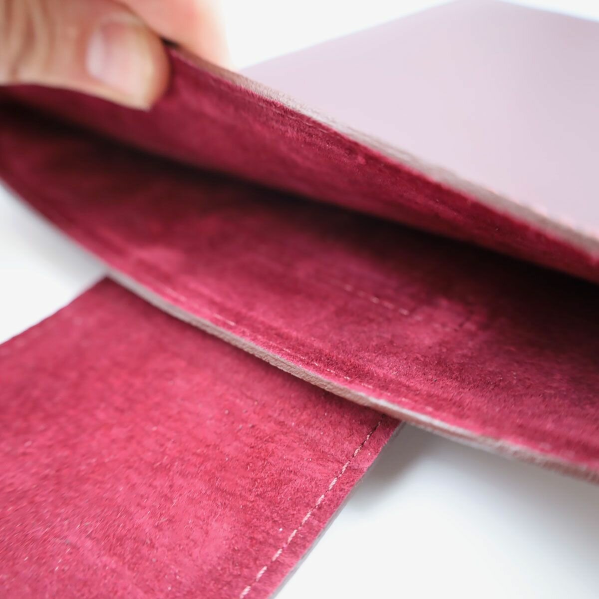 Кожаный чехол для Macbook 15 Air (2023), обложка для ноутбука 15 дюймов, J. Audmorr - Weybridge 15 Merlot, бордовый, натуральная кожа