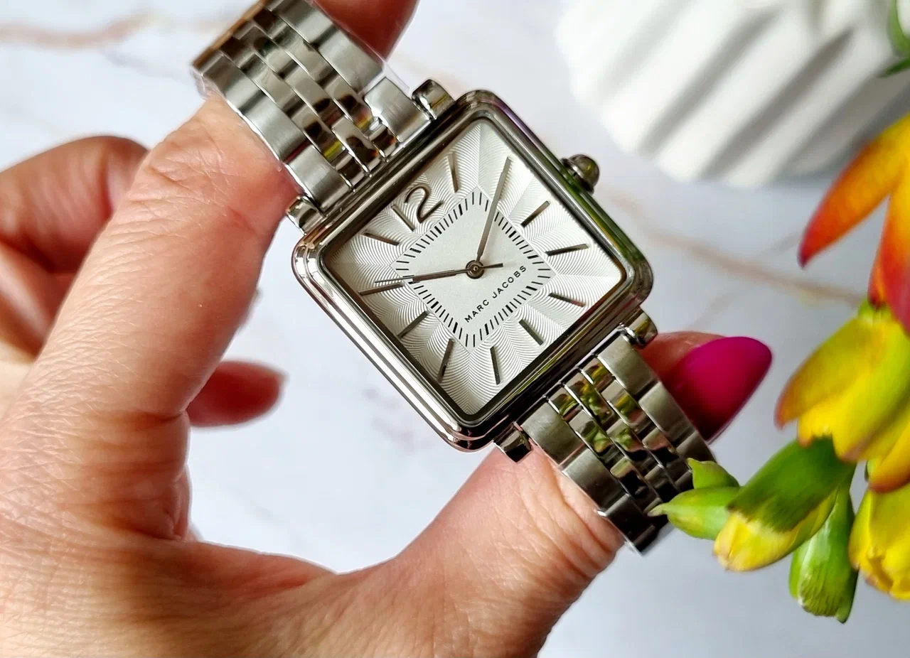 Наручные часы