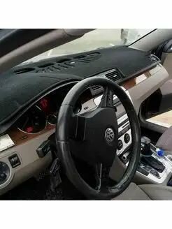 Накидка на панель приборов Volkswagen Passat B6/B7